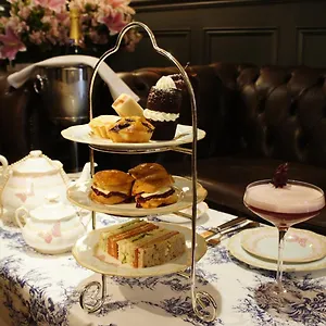 The Mandeville Hotel London | UPDATED FOR 2025 | luxuryhotelslondon.net