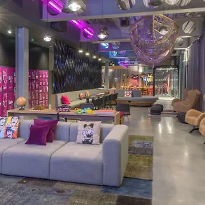 Moxy London Excel Hotel | UPDATED FOR 2026 | luxuryhotelslondon.net