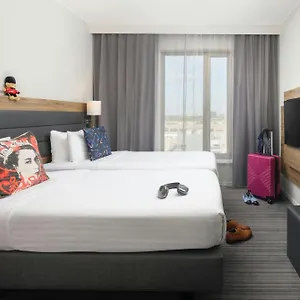 Moxy London Excel Hotel | UPDATED FOR 2026 | luxuryhotelslondon.net