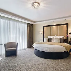 Montcalm Mayfair, Autograph Collection London | UPDATED FOR 2025 ...